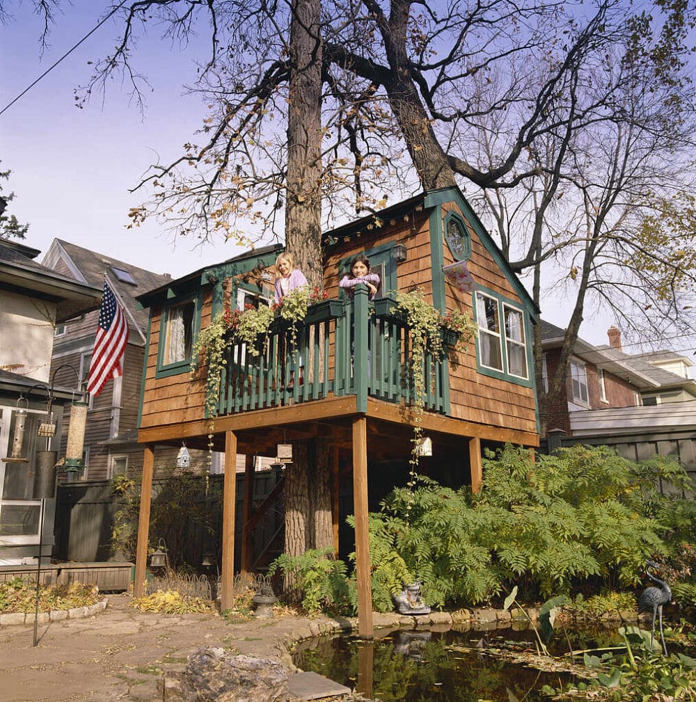 How Modern Treehouse Designs Can Transform Your Backyard into a Luxury ...